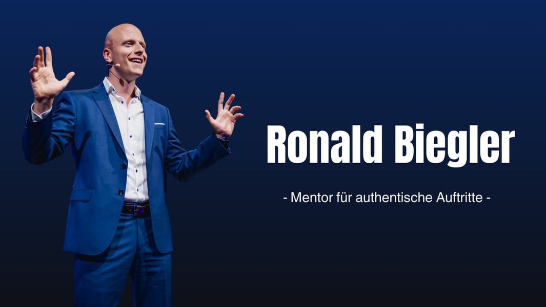Ich bin Ronald Biegler - Speaker, Mentor und Experte für Bühnenpräsenz.